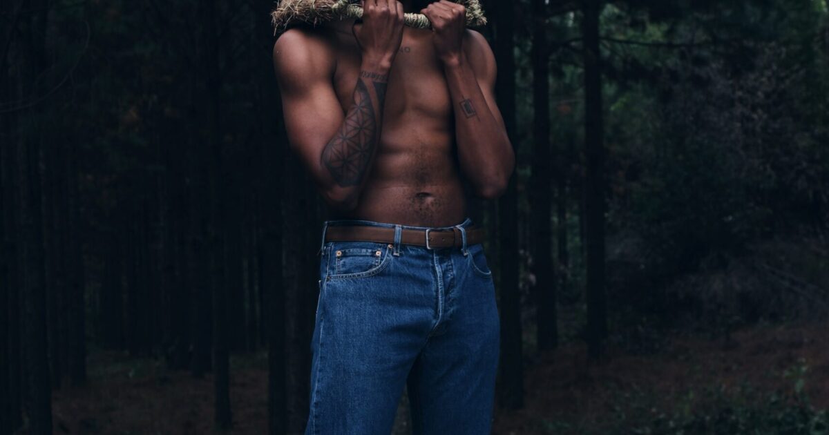 Muzi Releases 2 New Hits: Light and Milk & Honey – Frank151.com